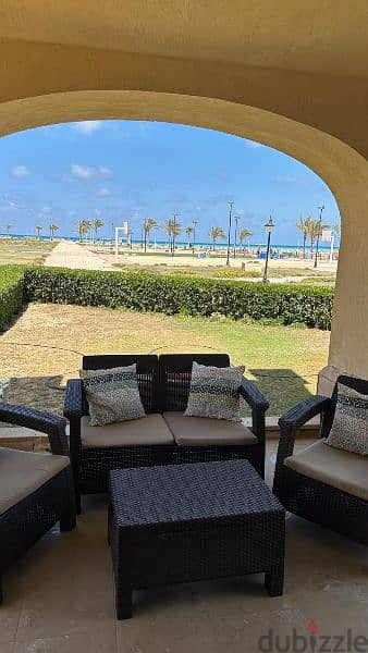 شاليه صف اول للايجار لازوردي باي الساحل الشمالي العالمين Lazorde bay ...
