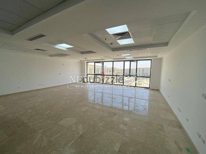 Fully finished admin office in Mivida+installments - Commercial for ...