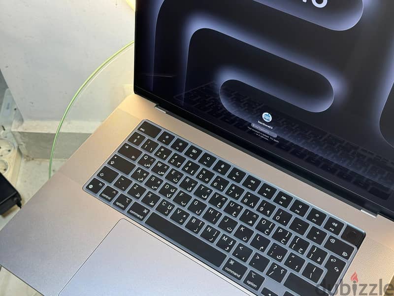 2021 Apple MacBook Pro (16-inch, Apple M1 Pro chip with 10 core CPU a ...