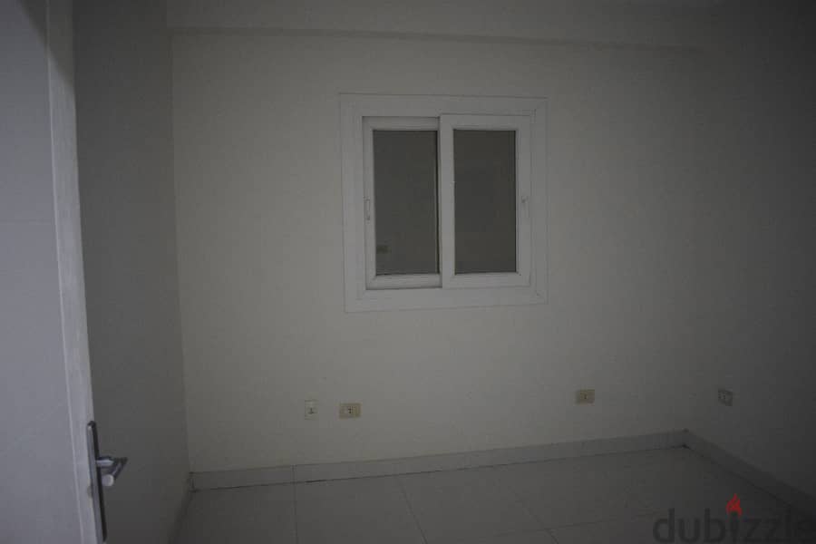 Apartment for rent in the Ninth District, Sheikh Zayed, near Al Bustan ...
