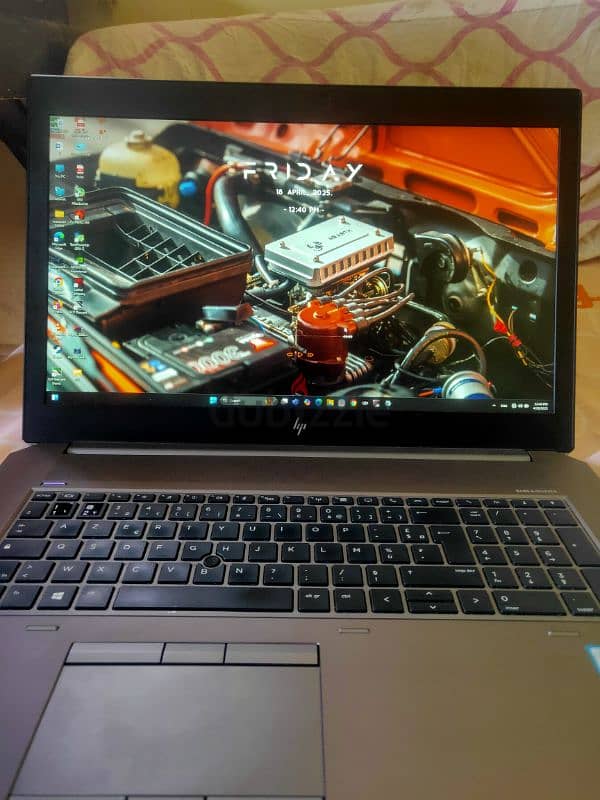 HP Z book 17.3 WORKSTATINO - Laptop computers - 204460745