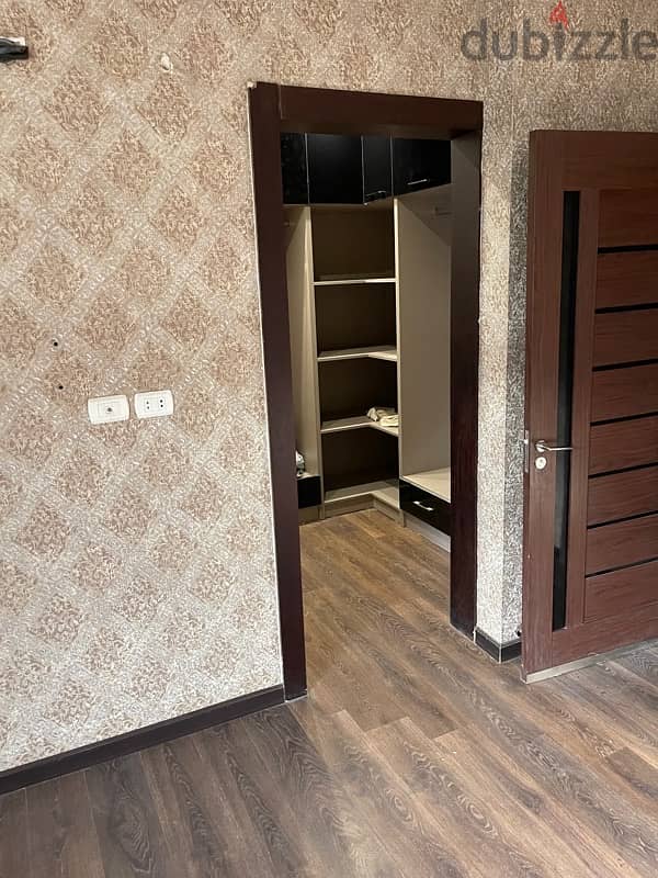 شقه للايجار غرب سوميد west somid - Apartments for Rent - 204469528