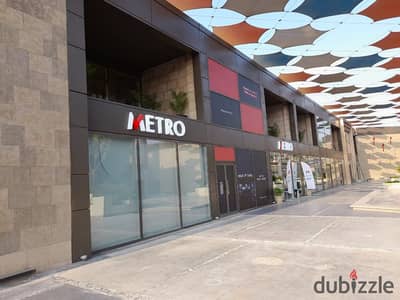For rent, a 100-square-meter corner shop in the Walk of Cairo Mall ...