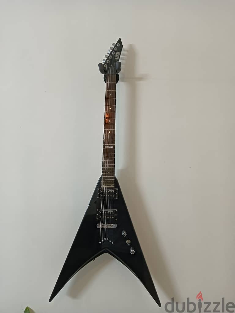 LTD Flying V V-50 Electric Guitar - Musical Instruments - 204539218