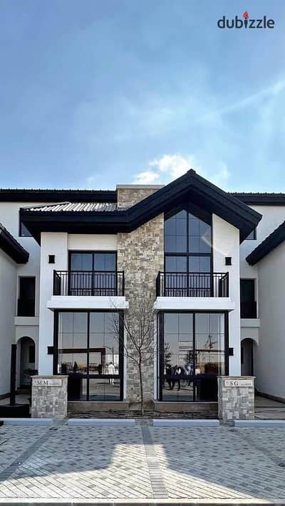 Villa for sale with a 50% cash discount in The Wonder Mark Compound ...