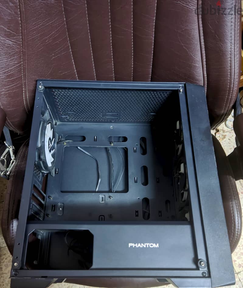 phantom storm x case كيسة حالتها ممتازة - Computer Accessories & Spare ...