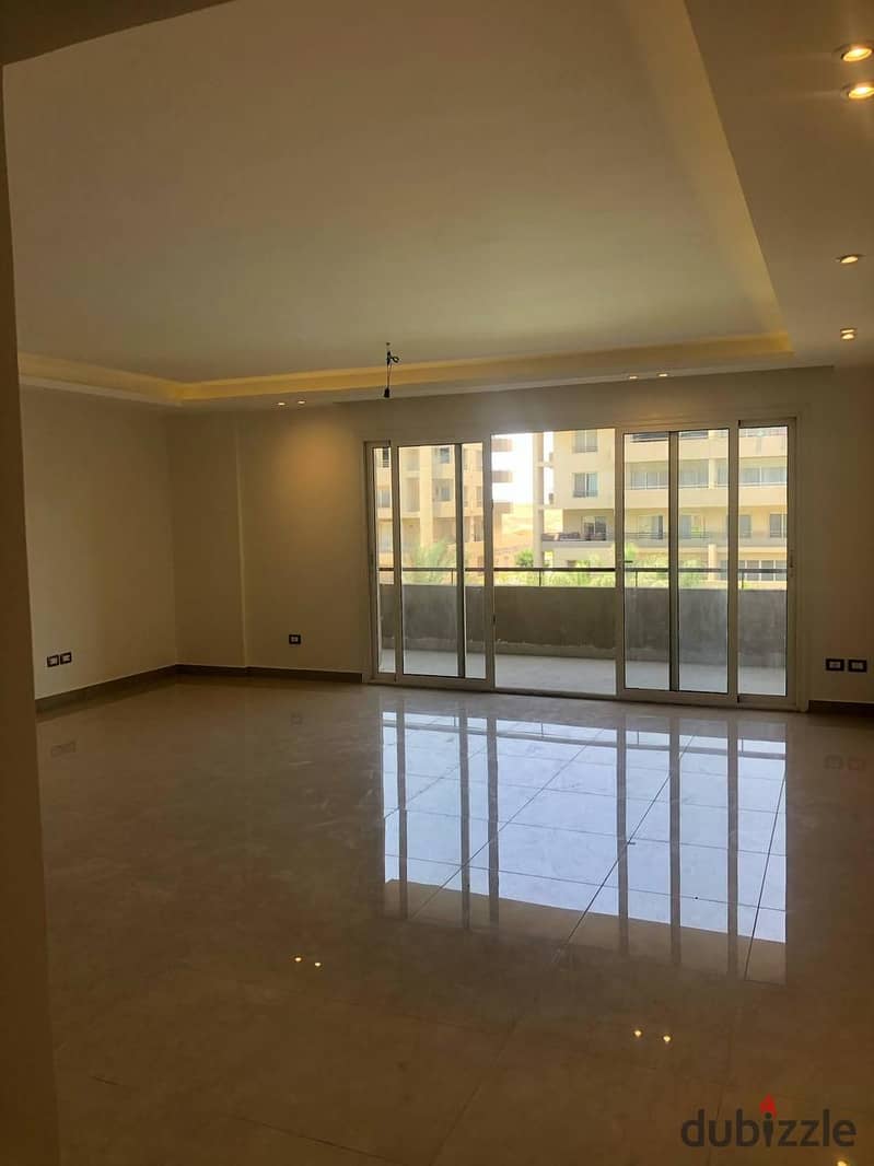 Apartment 171m for rent with kitchen at the Square compound new Cairo ...