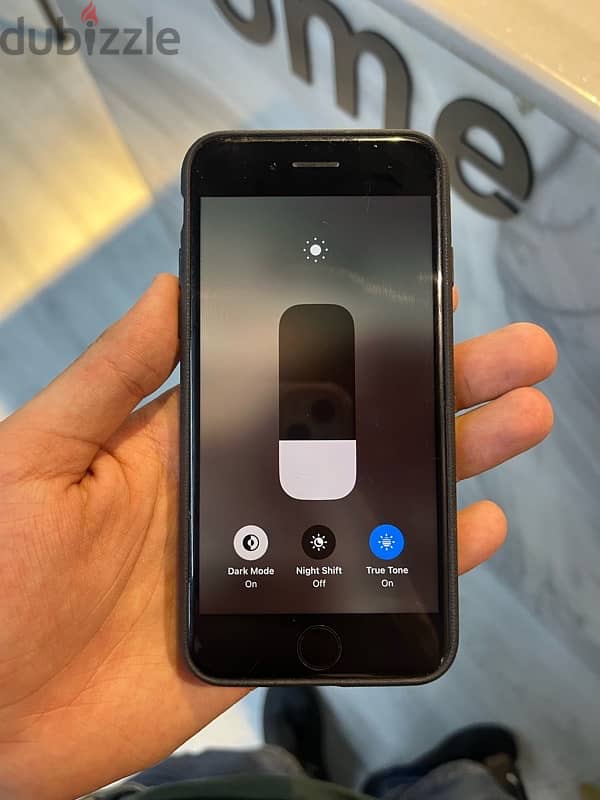 iPhone 8 - Mobile Phones - 205134430
