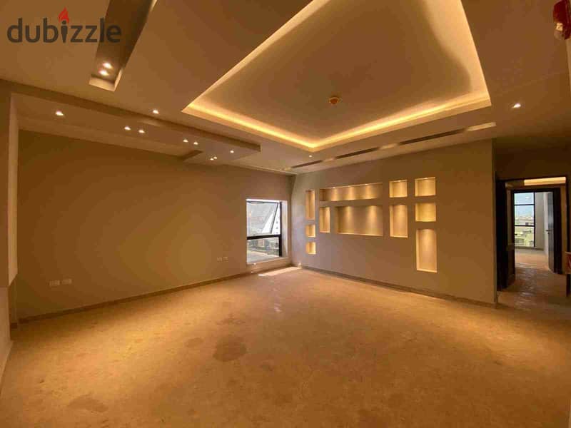 140 square meters administrative headquarters with spacious areas ...