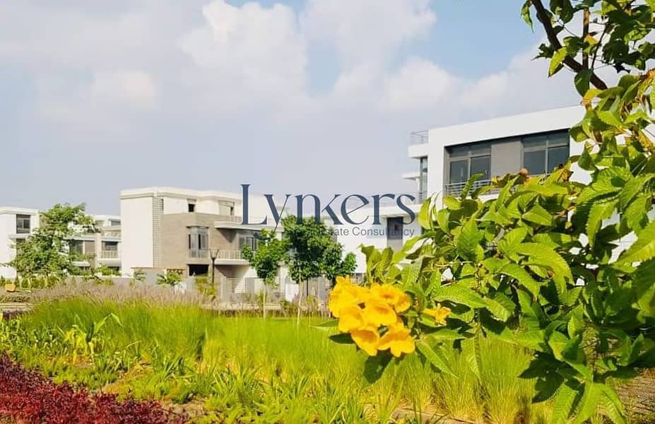 For sale at an attractive price, an apartment ready to move, semi ...