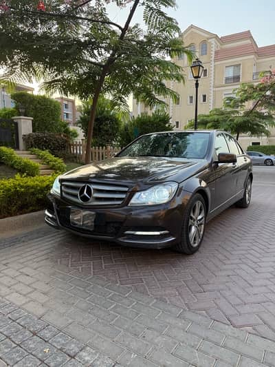 Mercedes-Benz C180 2014 - Cars for Sale - 205542920