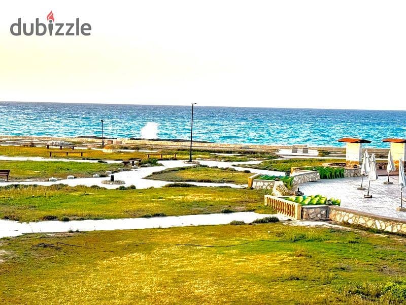 شاليه صف اول للايجار لازوردي باي الساحل الشمالي العالمين Lazorde bay ...