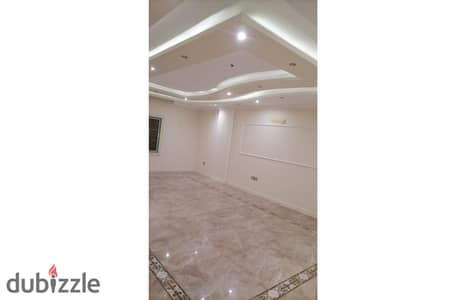 Excellent location, first floor, with elevator, 230 meters, ultra super ...