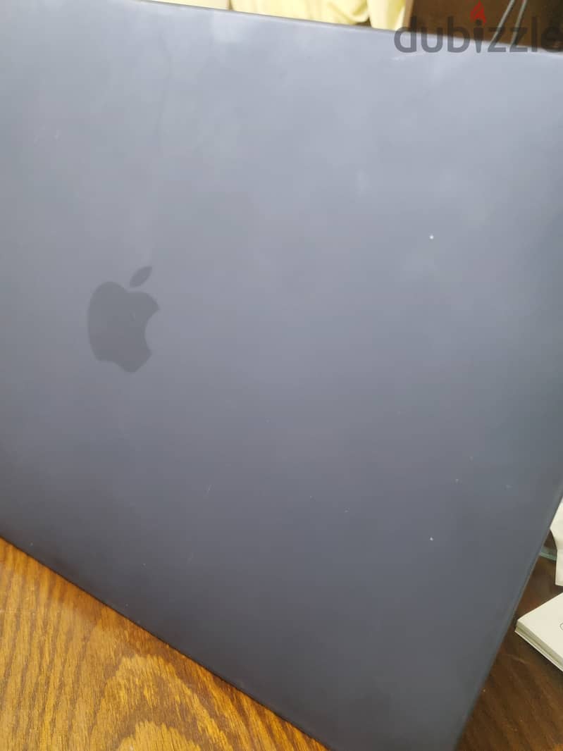 Macbook pro 2019 , core i7 with cover and silicon keyboard - Laptop ...