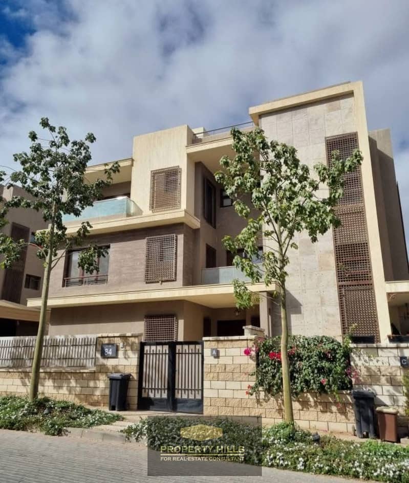 Own a panoramic penthouse with a view of the pyramids, fully finished ...
