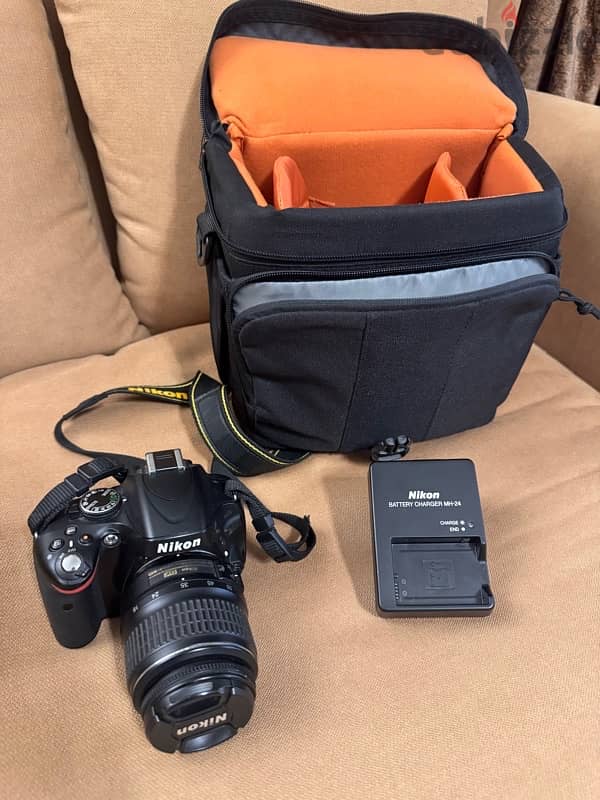 Nikon D5100 with camera bag Shutter Count 10,245 - Cameras - 205921611