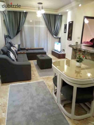 Available for rent, a bargain for lovers of small spaces, a studio with ...