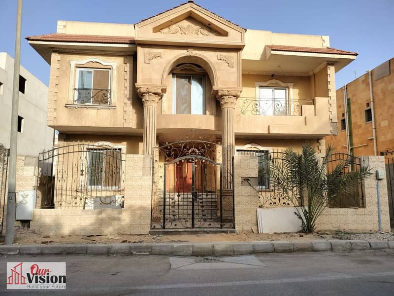 The cheapest and most luxurious standalone villa in Al Yasmine Compound ...