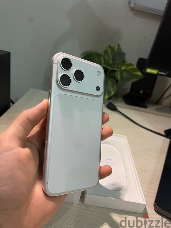 iPhone 17 Pro Max 256 GB Silver eSim - Mobile Phones - 206372571