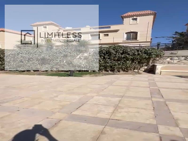 Twinhouse Villa with Prime Location, for Sale in Villino Compound, New ...