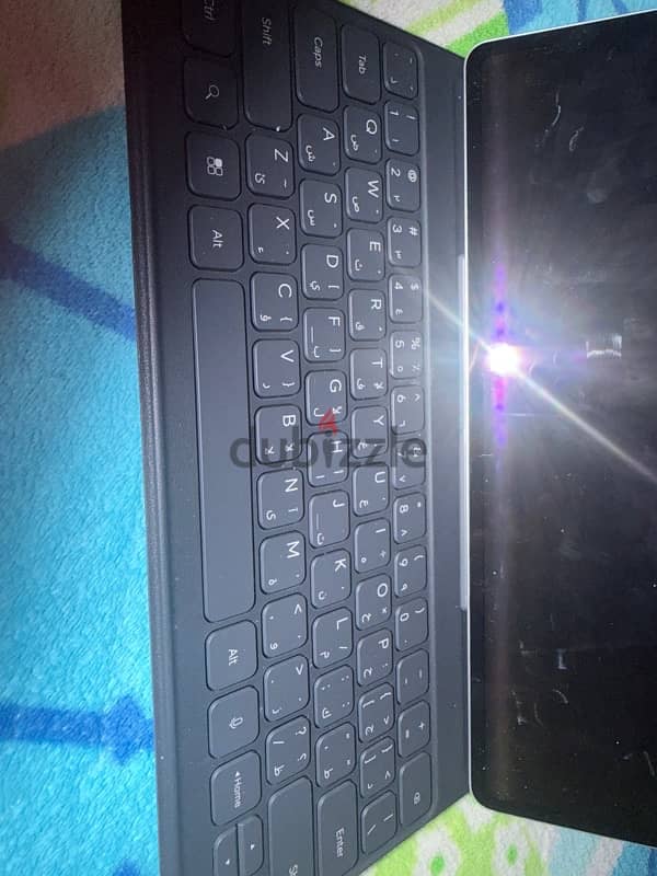 Honor MagicPad 2 (Honor Magic Pad 2)1Month old- orginal Keyboard + Pen ...