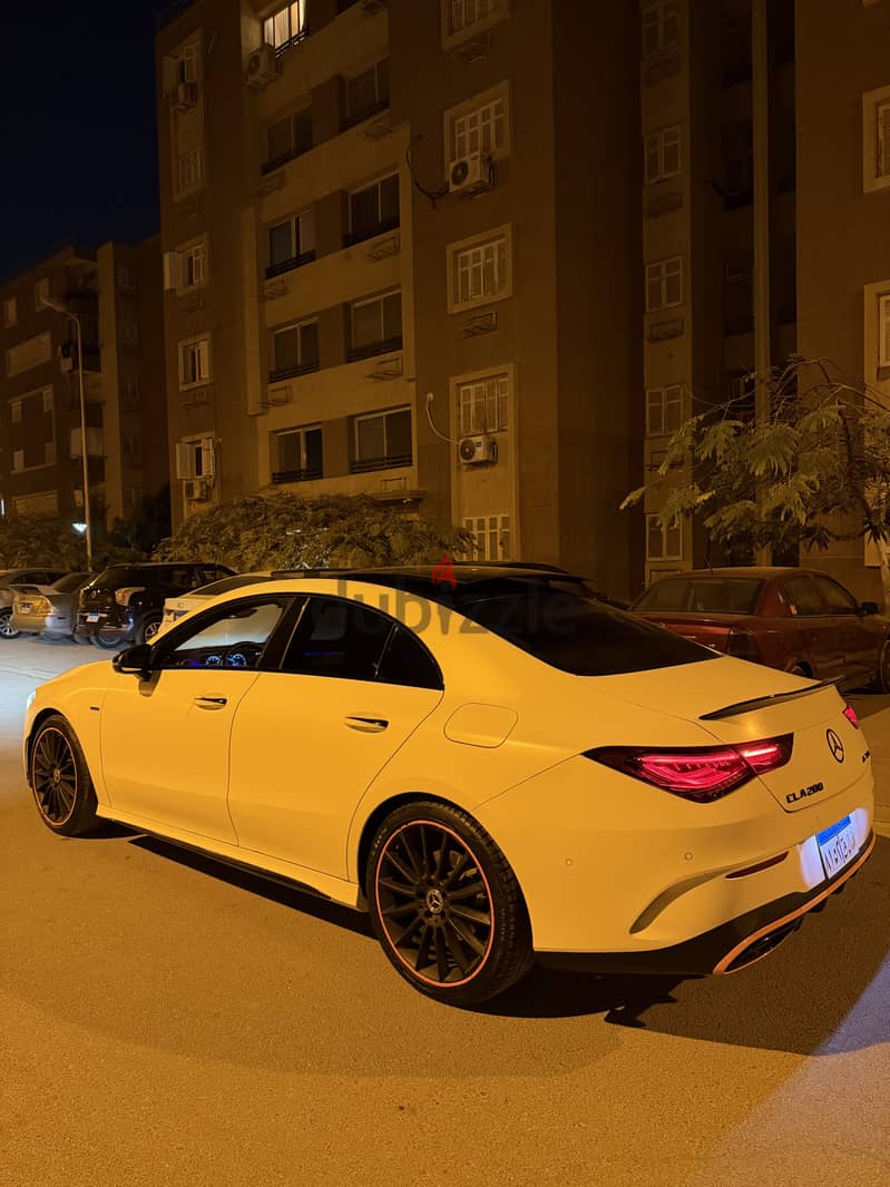 Mercedes-Benz CLA 200 2020 Orange - Cars for Sale - 206602926