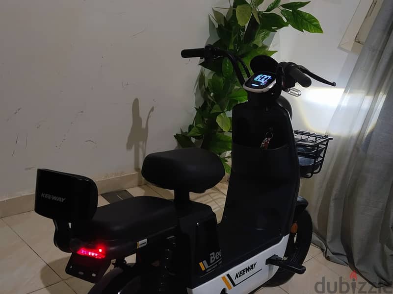 اسكوتر Keeway Bee 450W شبه جديد للبيع - Motorcycles & Accessories ...