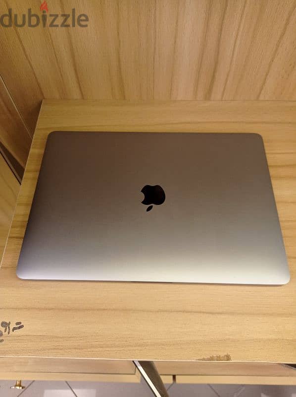 MacBook Pro "Core i7" 2019 - Laptops - 206802274
