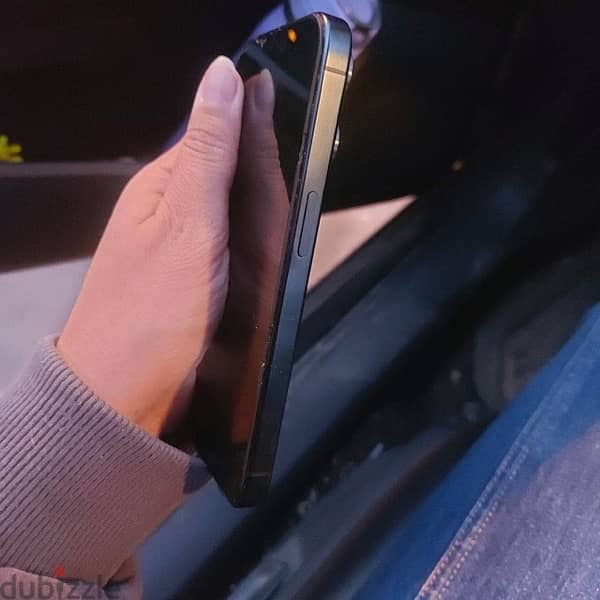 iphone 15 pro like new - Mobile Phones - 207185601