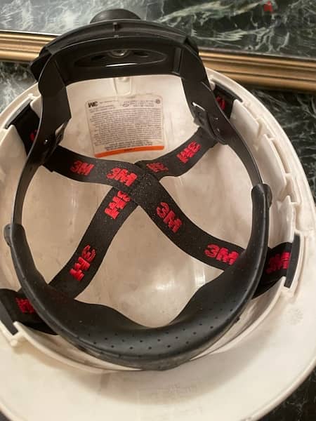 engineer helmet 3M خوذة موقع - Industrial Equipment - 196346822