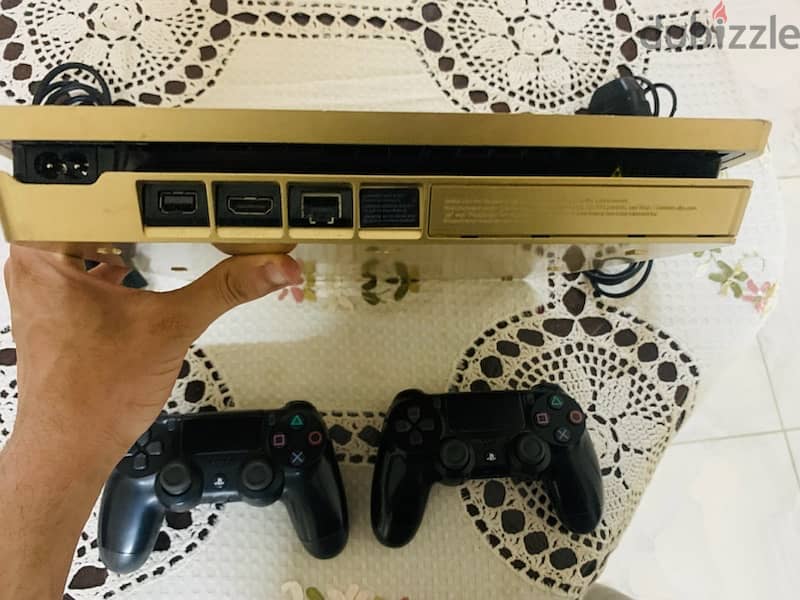 PS4 Slim Gold - Video Game Consoles - 197831014