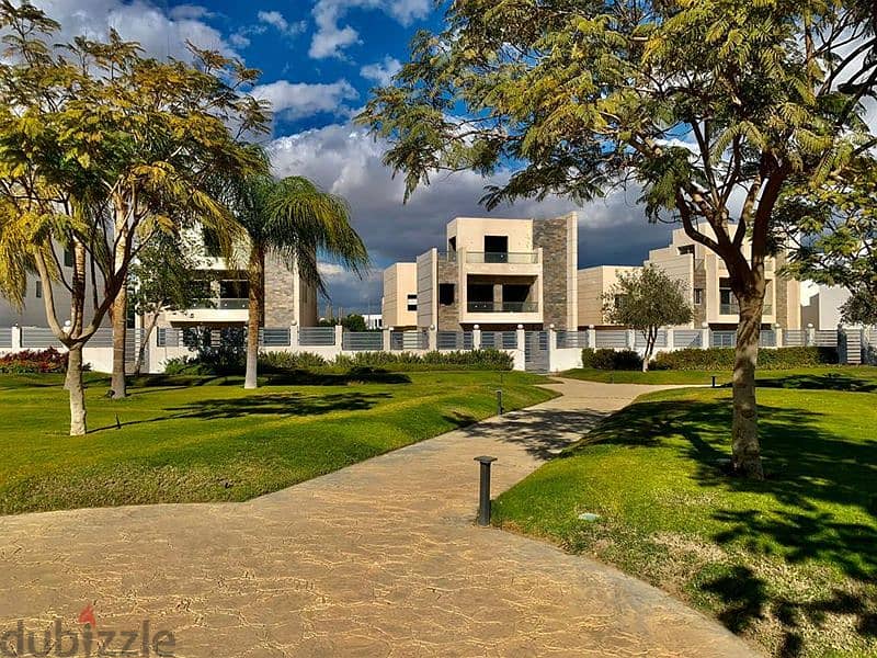 Twin house 290 meters with a distinctive view, immediate receipt ...