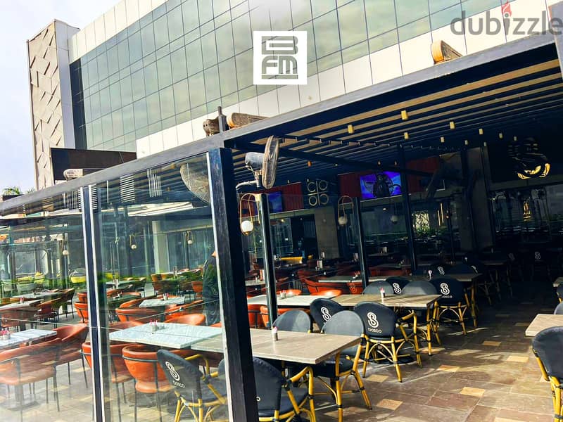 Fully finished restaurant in one of the most important locations of the ...