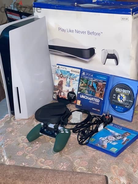 PS5 used for 3 months for sale - أجهزة ألعاب فيديو - 200000172